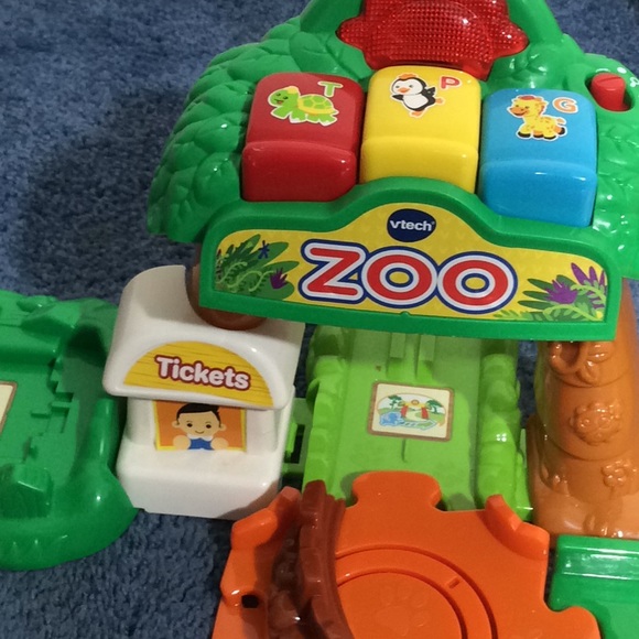 vtech | Toys | Vtech Go Go Smart Wheels Zoo | Poshmark